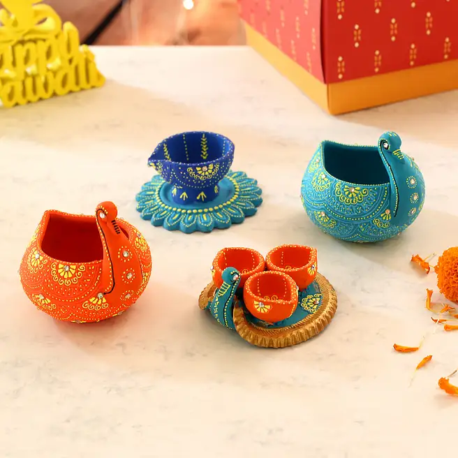 Swan And Flower Base Diyas With Diwali Greeting Card hong-kong | Gift ...