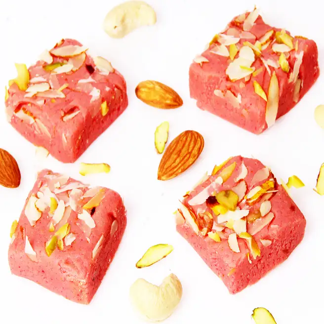 Buy/Send Rose Barfi Box Online- FNP