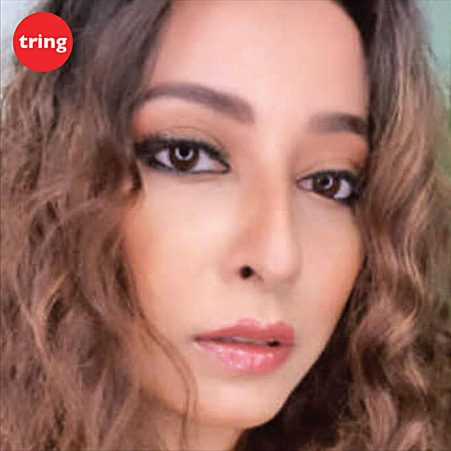 Buy/Send Hina Patel Personalised Recorded Video Message Online- FNP