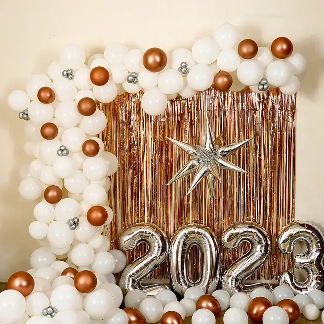 Buy/Send 2023 New Year Party Décor Online- FNP