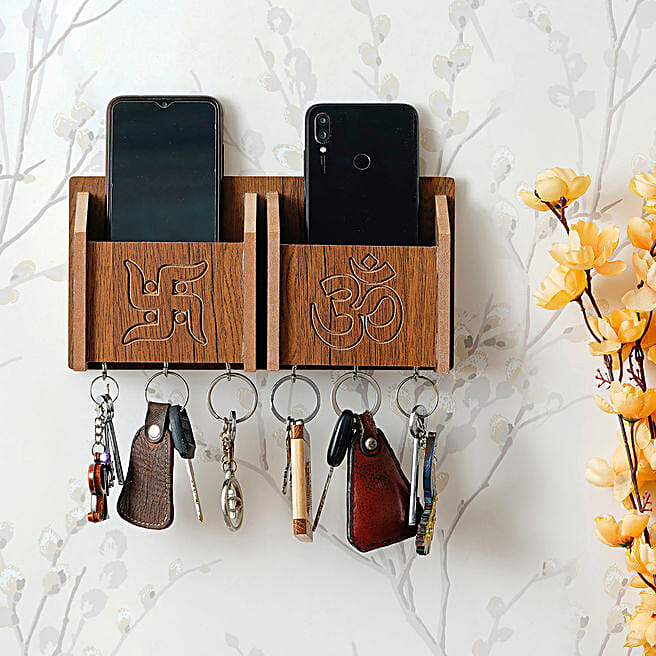 Buy/Send Swastik N Om Engraved Key Holder Online- FNP