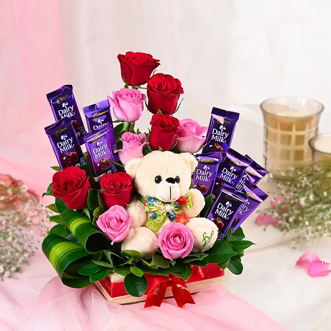 Buy/Send Special Surprise Floral Arrangement Online- FNP