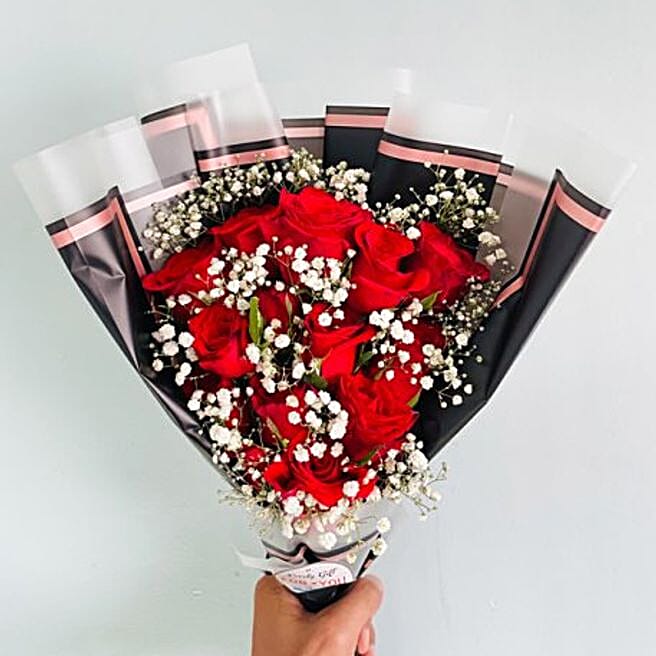 Velvet Red Rose Heartstrings nepal | Gift Velvet Red Rose Heartstrings- FNP