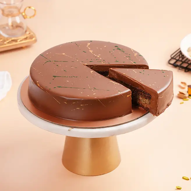 Dubai Chocolate Pistachio Kunafa Cake qatar | Gift Dubai Chocolate ...